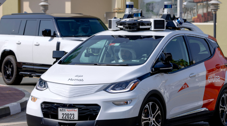 His Highness Sheikh Hamdan Takes The First Test Ride Of Autonomous ...